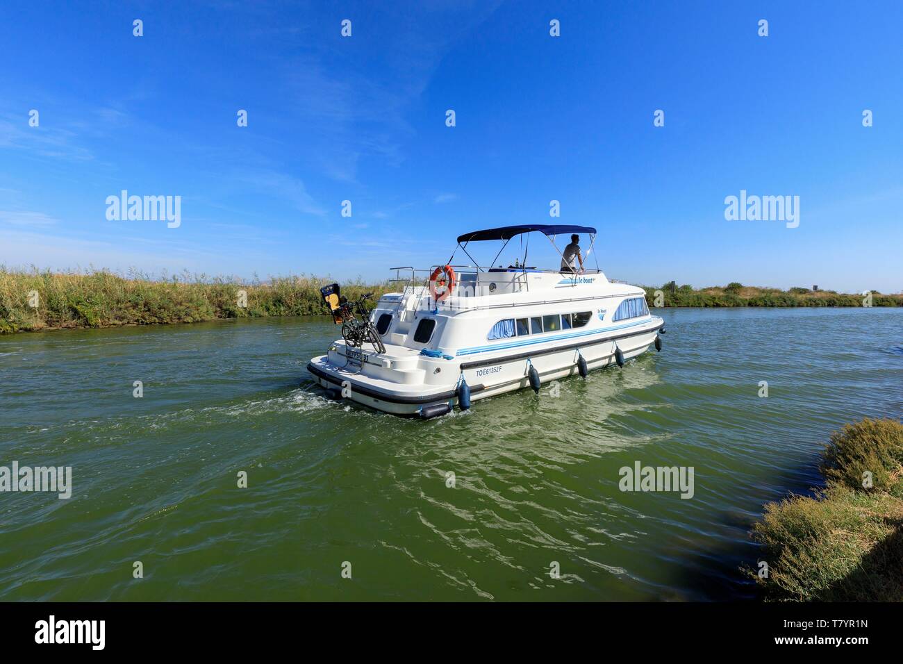 France, Herault, Palavas les Flots, Les Quatre Canaux area, Canal du ...