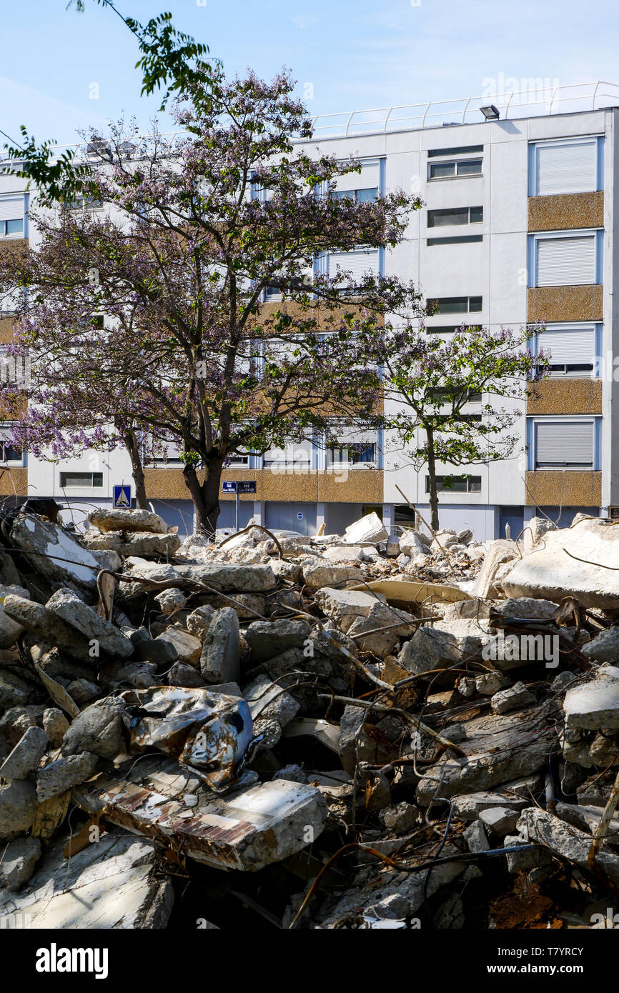 Demolition work, Lyon, Rhone, France Stock Photo - Alamy