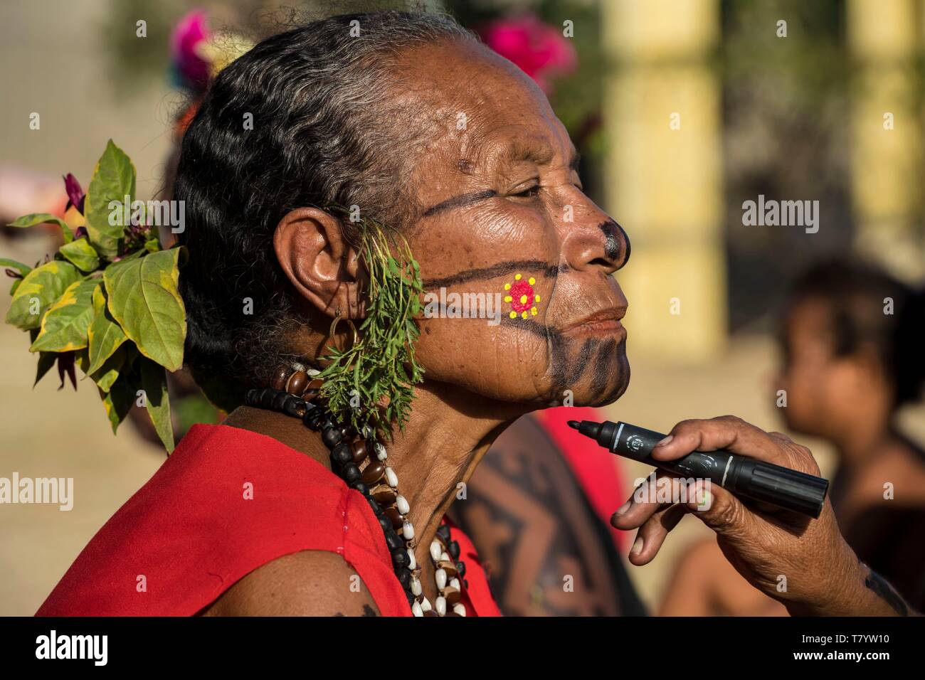 Stilt dance hi-res stock photography and images - Alamy
