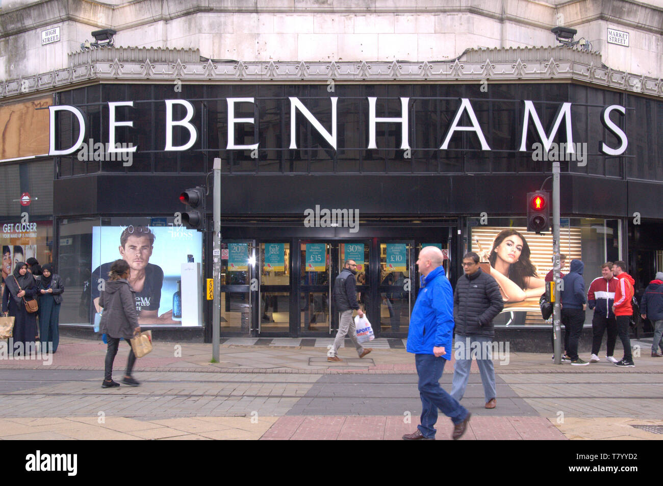 Debenhams manchester hi-res stock photography and images - Alamy