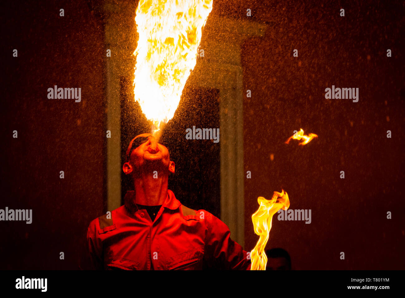 Person spitting hi-res stock photography and images - Alamy