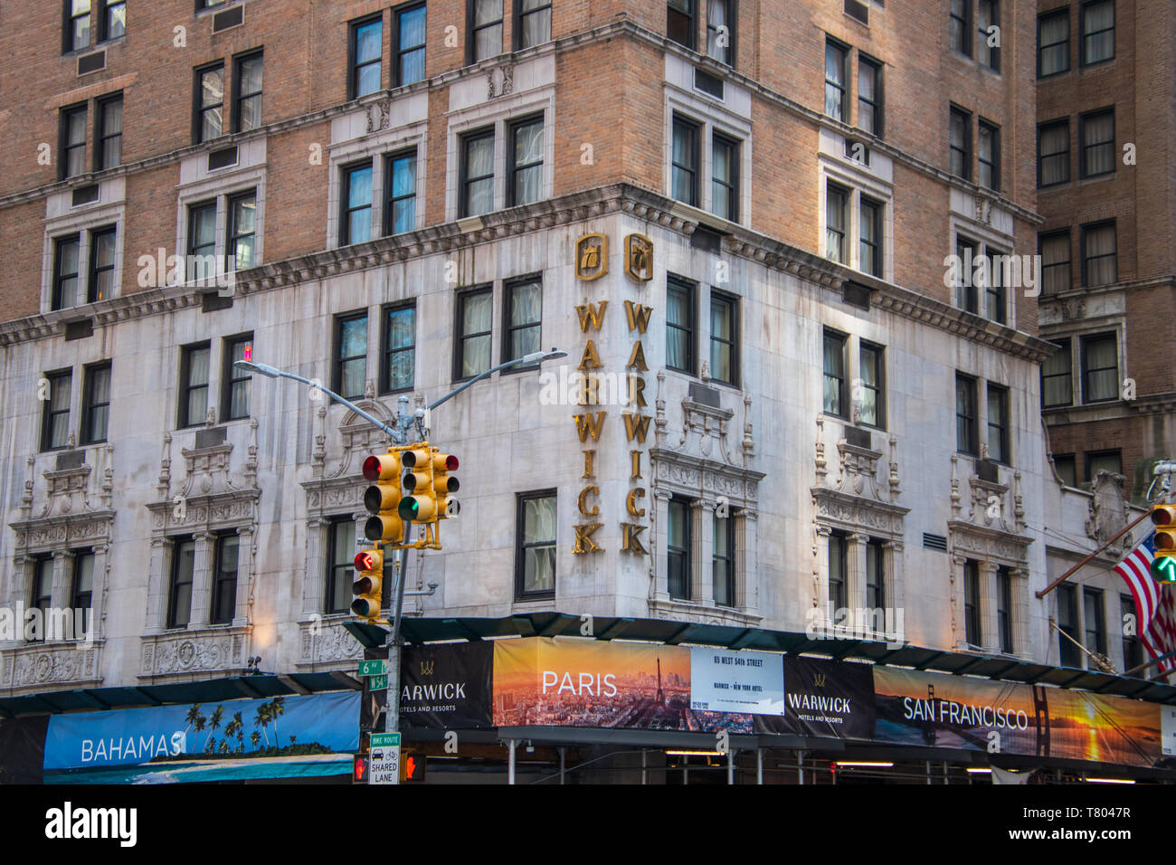 Warwick Hotel New York High Resolution Stock Photography and Images - Alamy