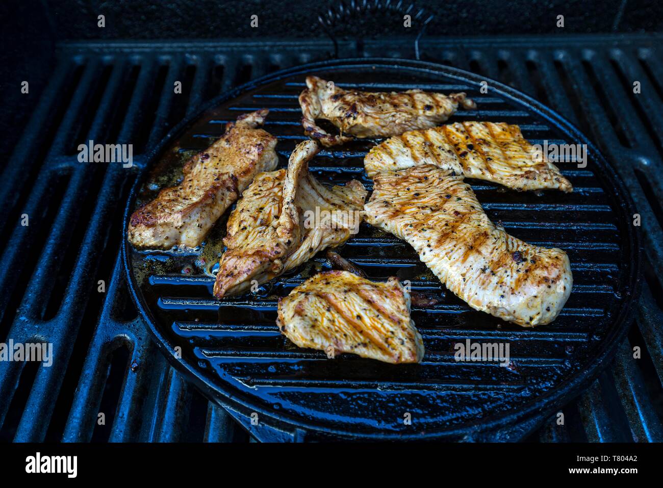 Turkey meat hi-res stock photography and images - Alamy
