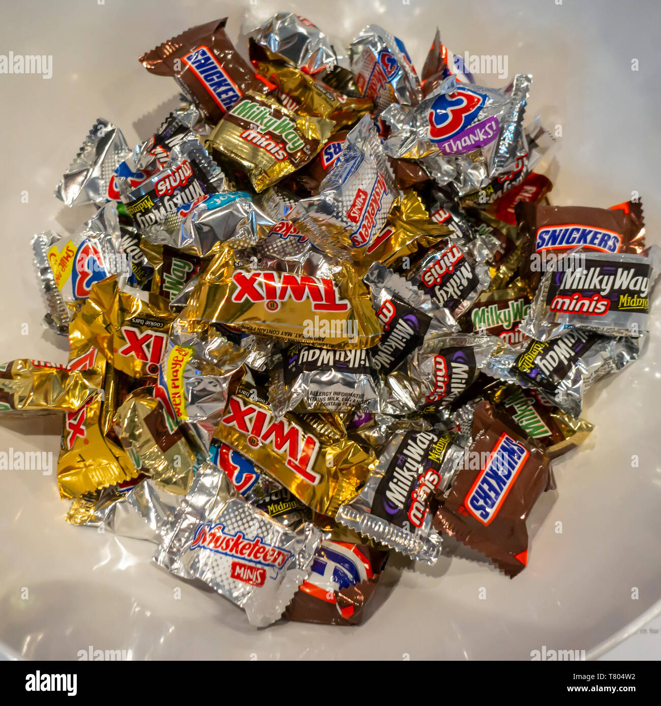 Candy samples hi-res stock photography and images - Alamy