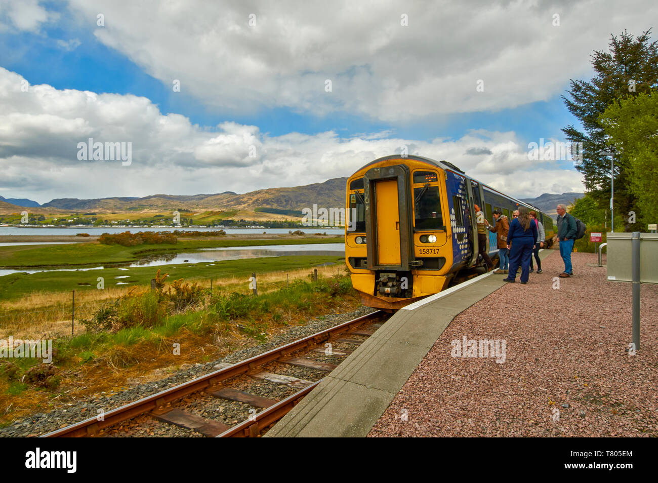 SCOTRAIL KYLE LINE INVERNESS TO KYLE OF LOCHALSH SCOTLAND ATTADALE ...
