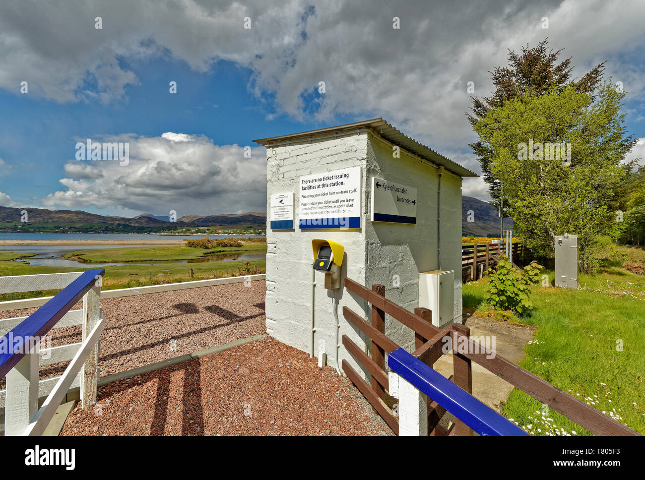 SCOTRAIL KYLE LINE INVERNESS TO KYLE OF LOCHALSH SCOTLAND ATTADALE ...