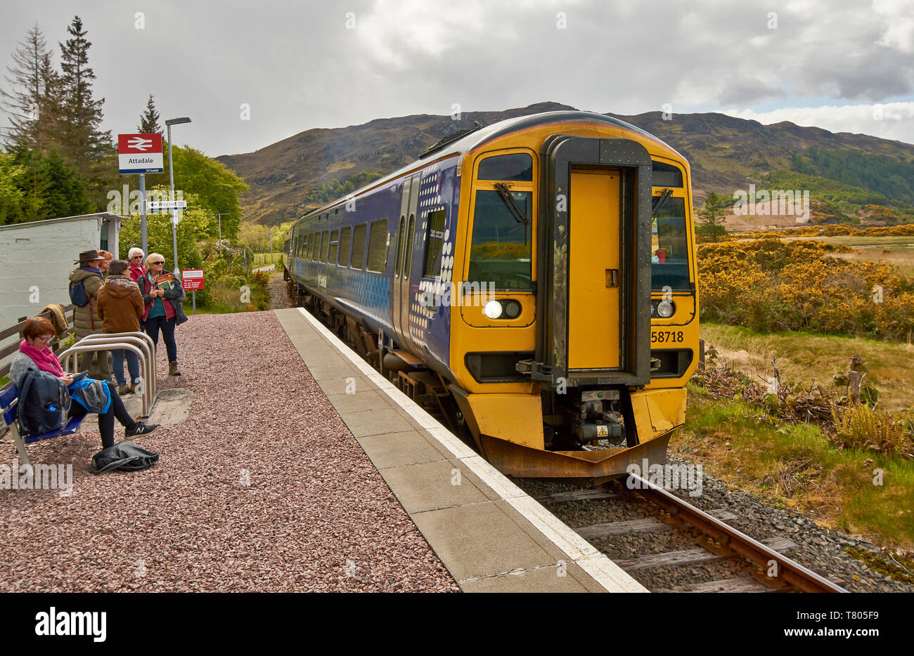 SCOTRAIL KYLE LINE INVERNESS TO KYLE OF LOCHALSH SCOTLAND ATTADALE ...
