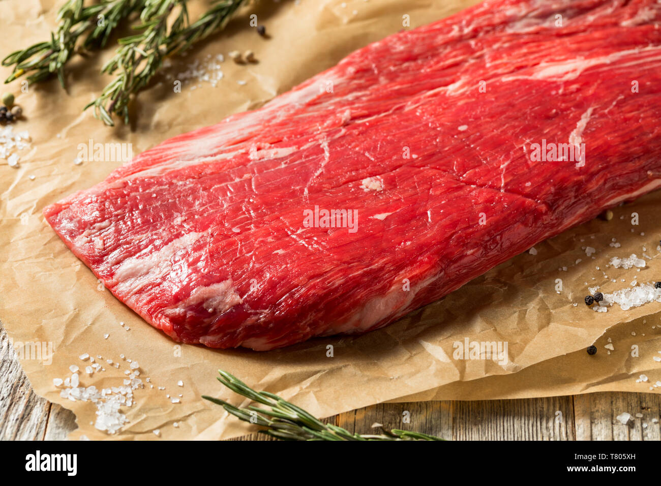 Flank steak raw hi-res stock photography and images - Alamy