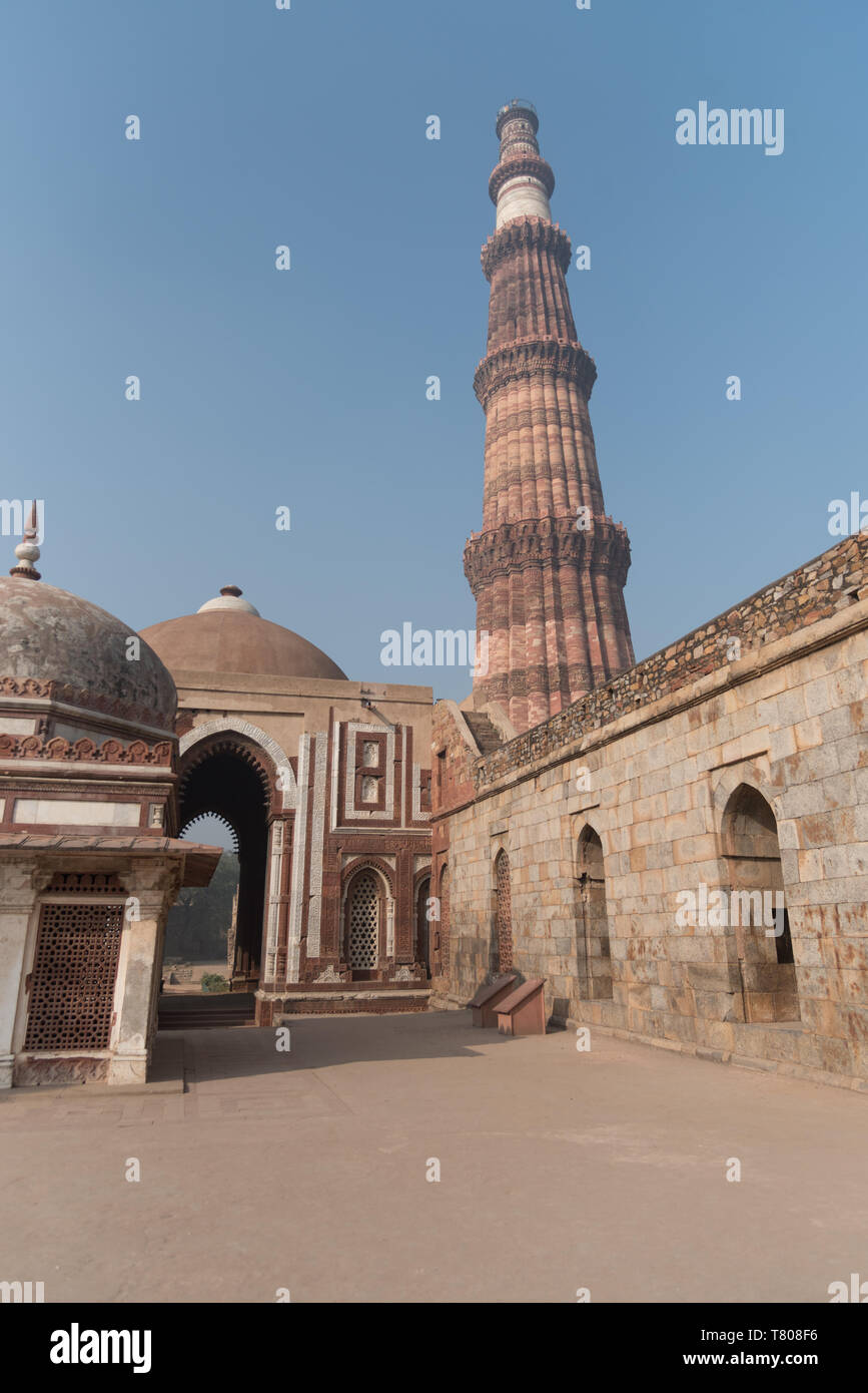 Qutub Minar, UNESCO World Heritage Site, New Delhi, India, Asia Stock ...