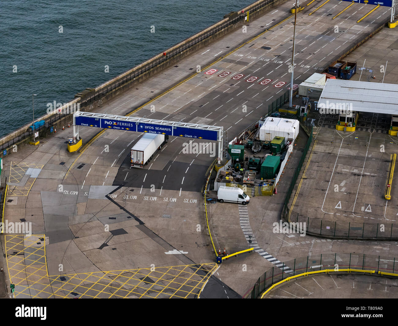 Dover port access hi-res stock photography and images - Alamy