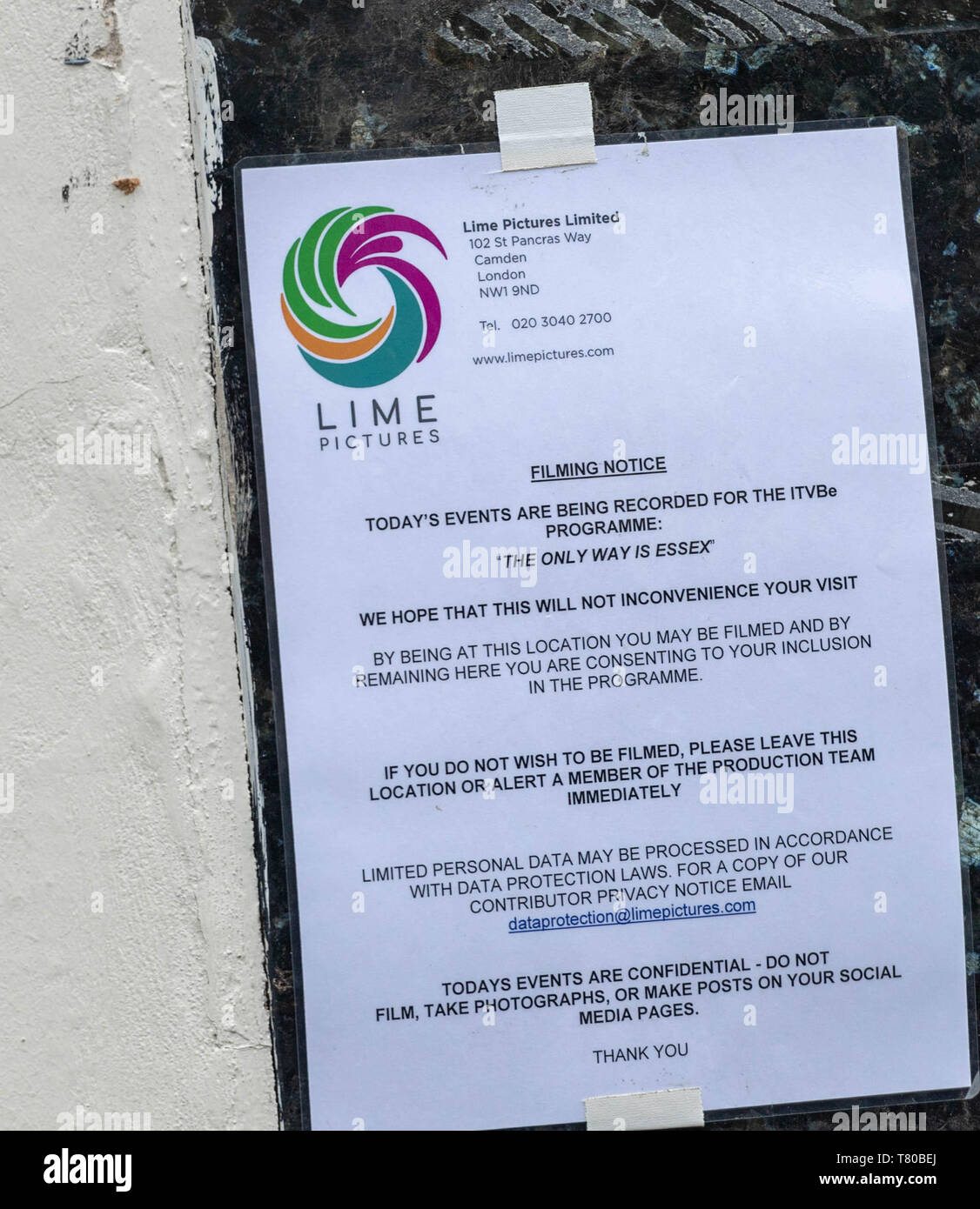 Tv filming notice hi-res stock photography and images - Alamy