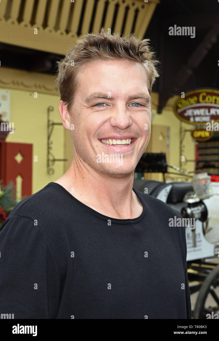 Helen, GA, USA. 9th May, 2019. Tilky Jones on location for Hallmark ...