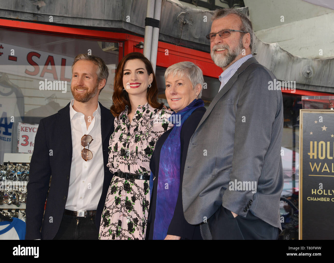 Los Angeles, California, USA. 09th May, 2019. Anne Hathaway 037 Adam ...