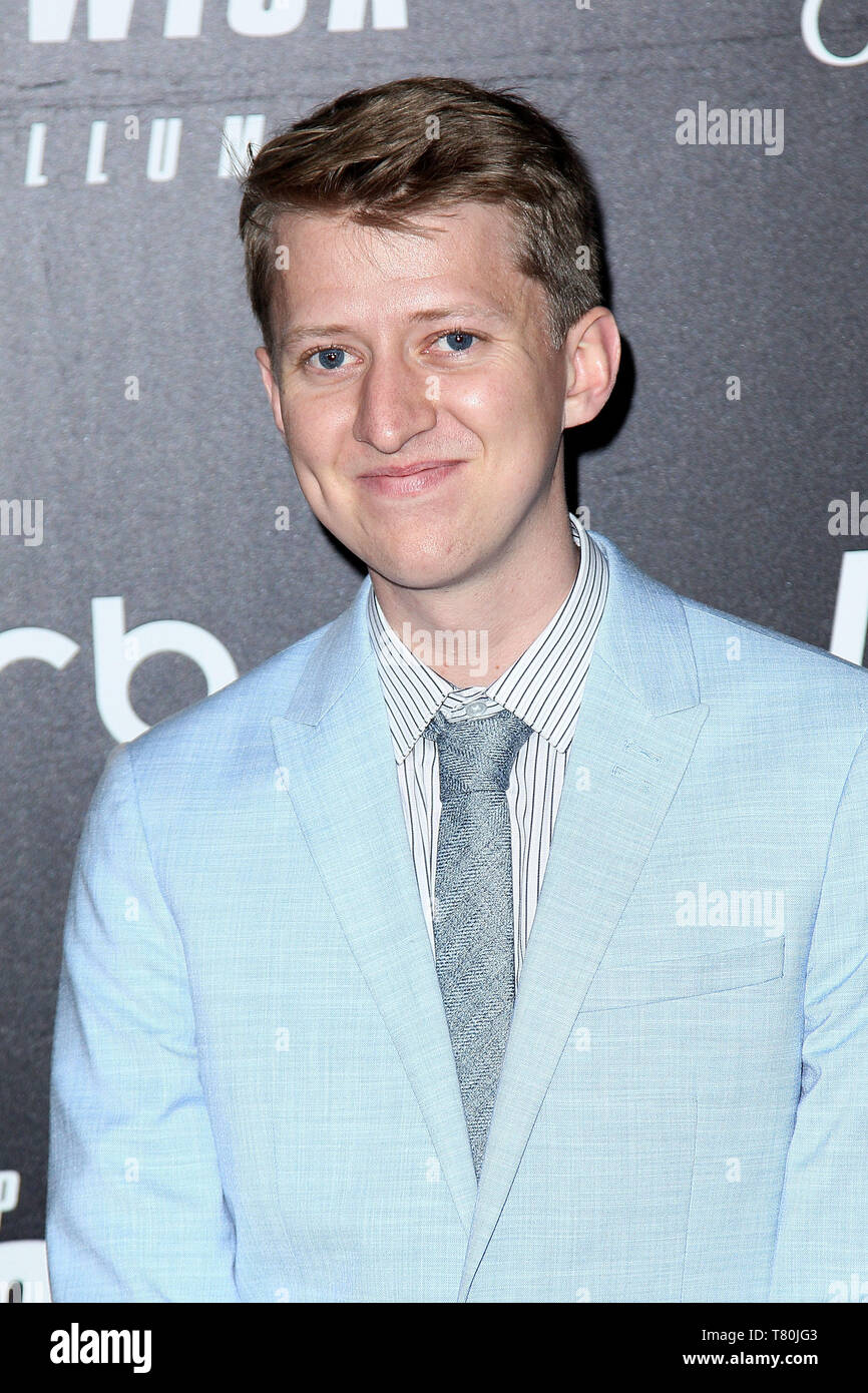 Shay hatten hi-res stock photography and images - Alamy