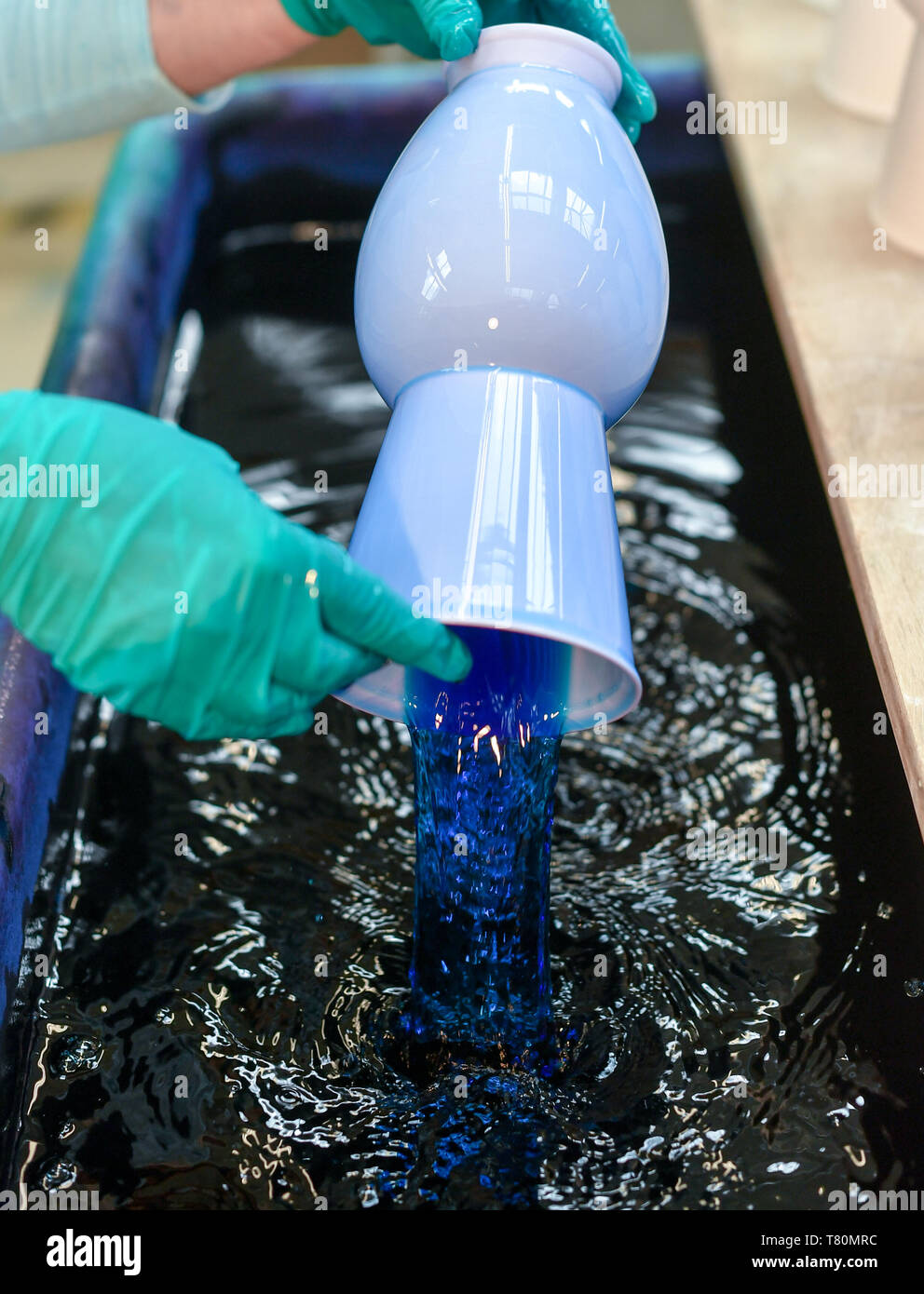 Firing process hi-res stock photography and images - Alamy