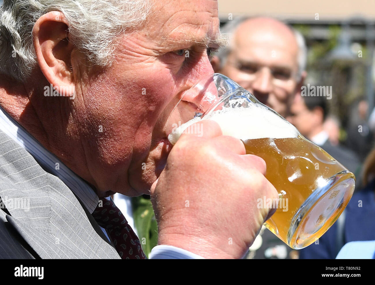 Glonn, Germany. 10th May, 2019. Charles, Prince of Wales, visits the ...
