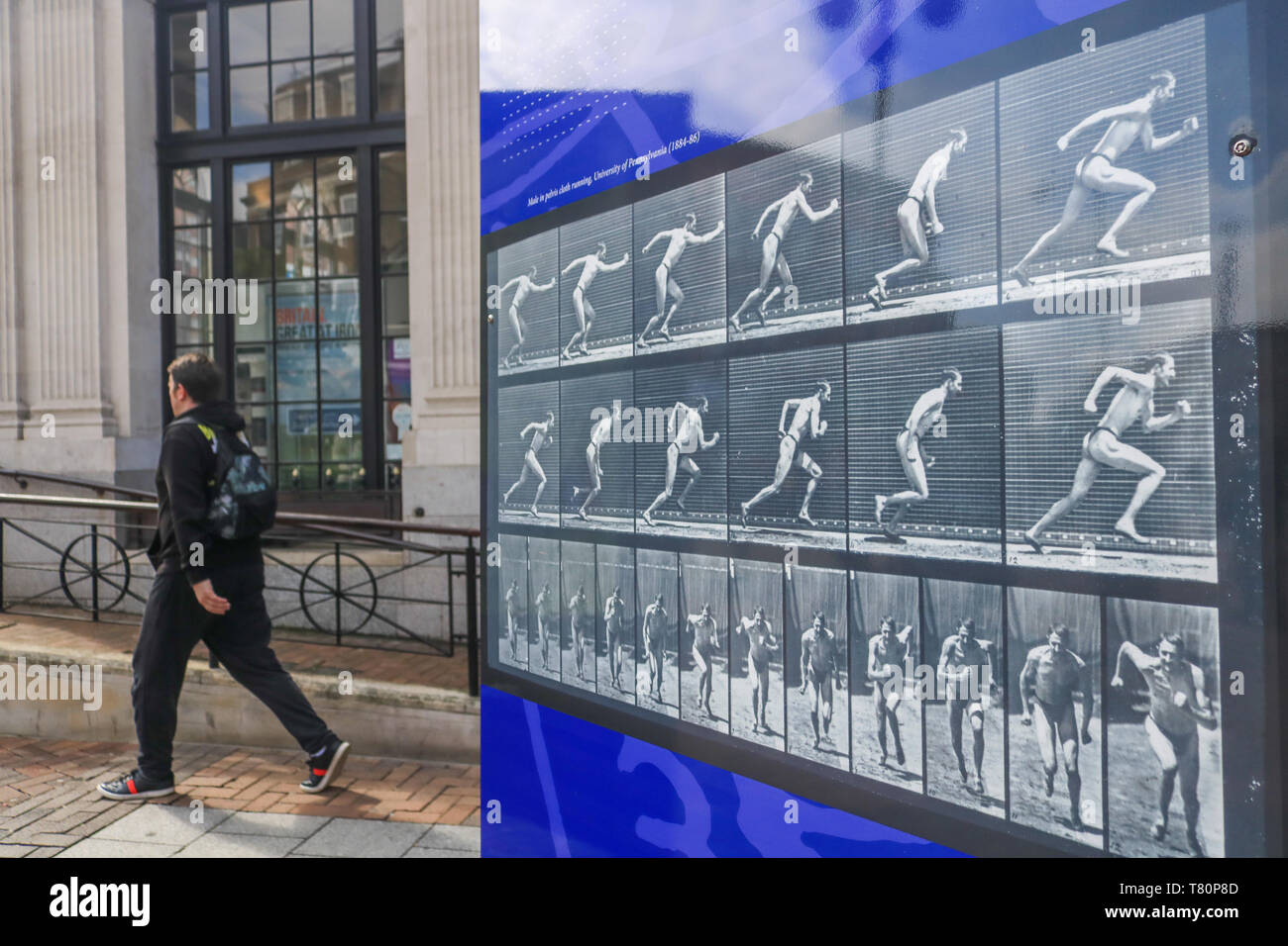 Kingston upon Thames, UK. 10th May 2019. Photograph: Male in pelvis ...