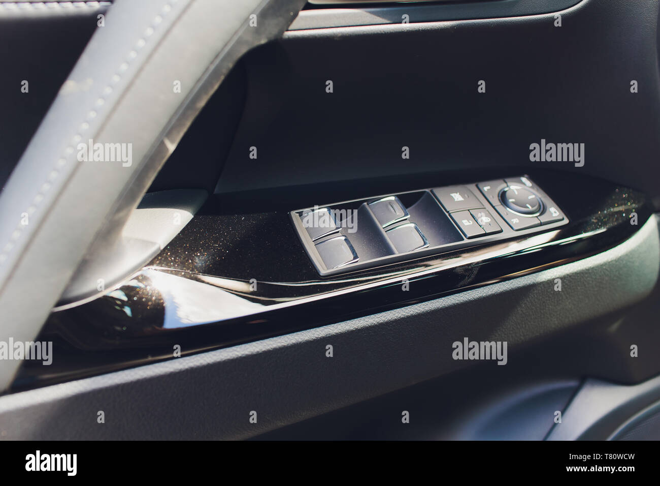 Car interior control panel knobs hi-res stock photography and images ...