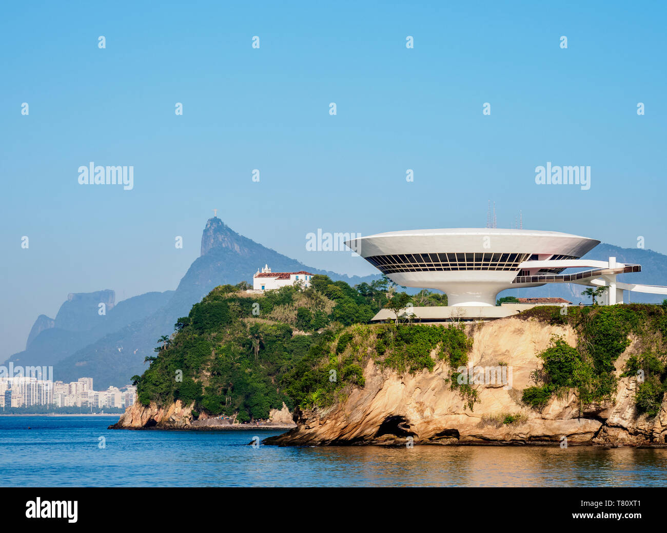 Brazil museum of contemporary art view hi-res stock photography and ...