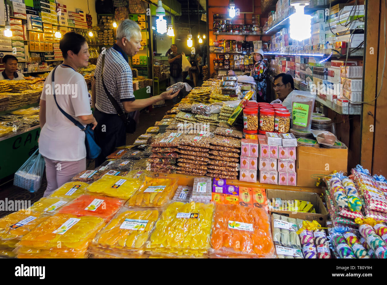 Buying capital cities hi-res stock photography and images - Alamy