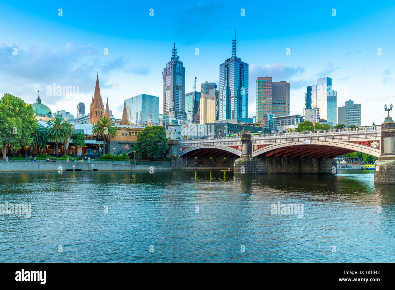 Melbourne princes bridge hi-res stock photography and images - Alamy