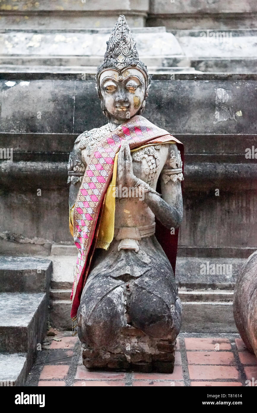 Stone statue depicting human hi-res stock photography and images - Alamy