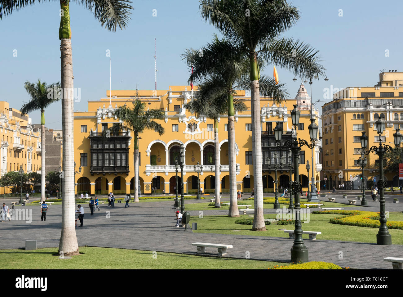 la municipalidad de lima municipal building city hall on plaza mayor ...