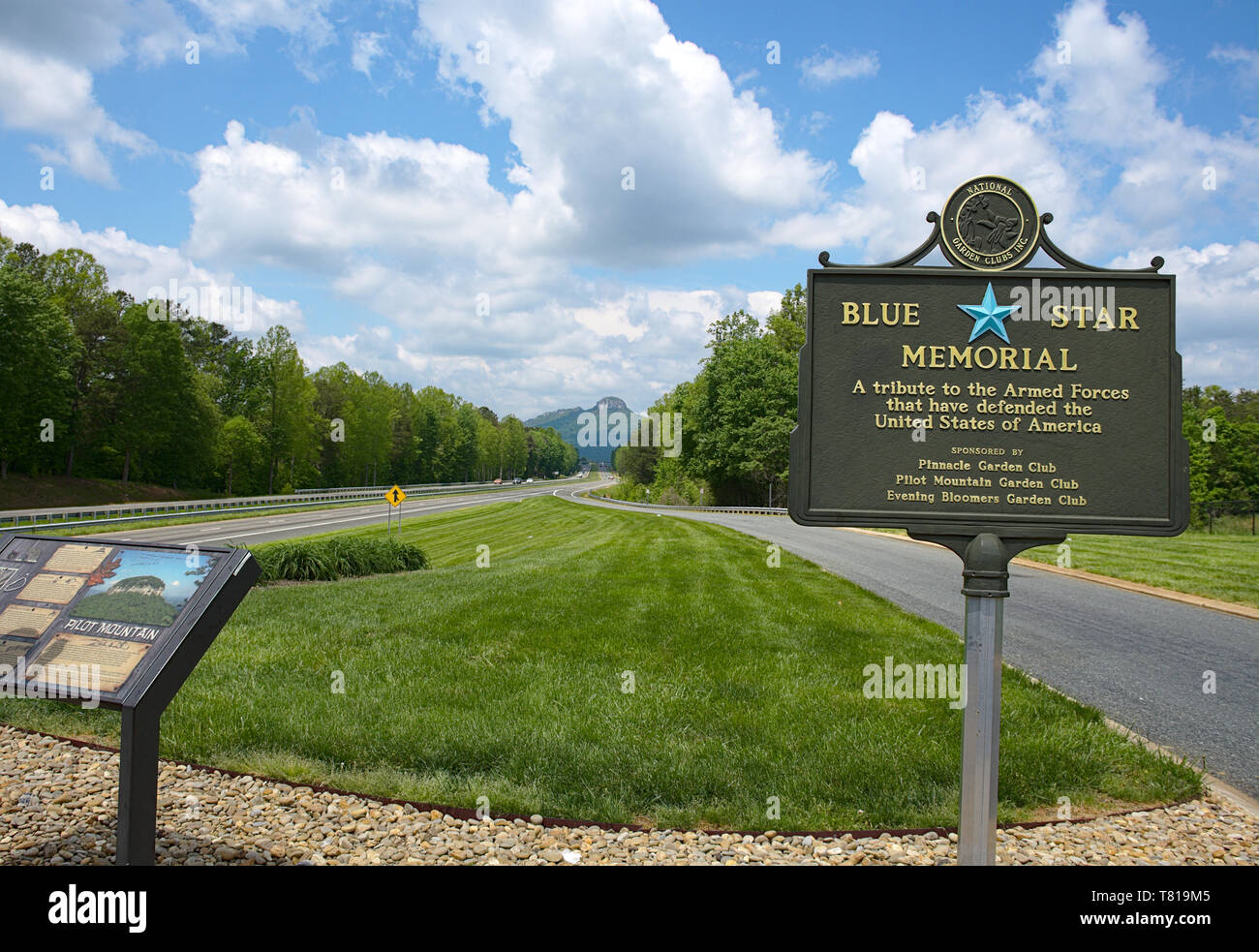 Pilot mountain state park north carolina hi-res stock photography and ...
