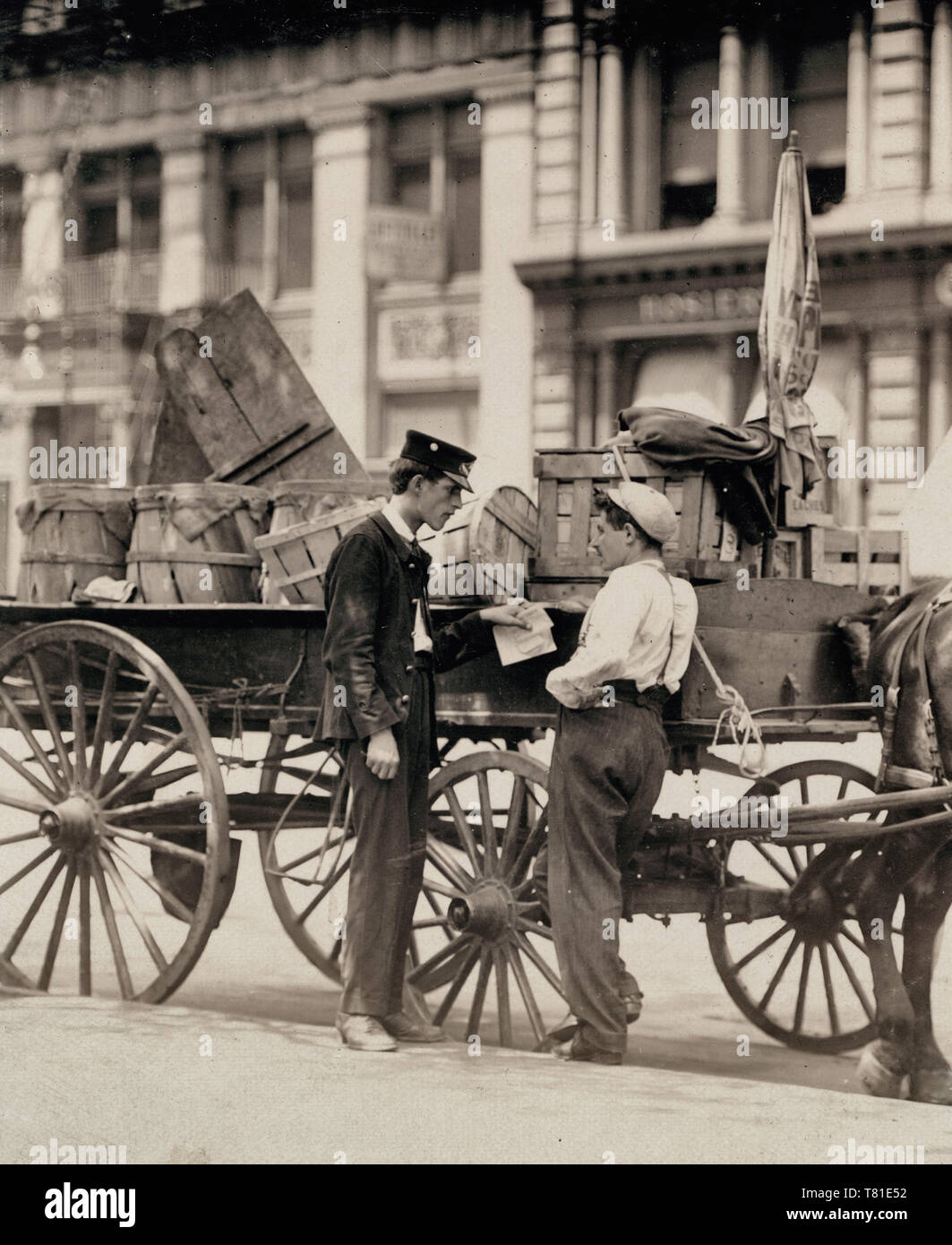 Messenger boys hi-res stock photography and images - Alamy