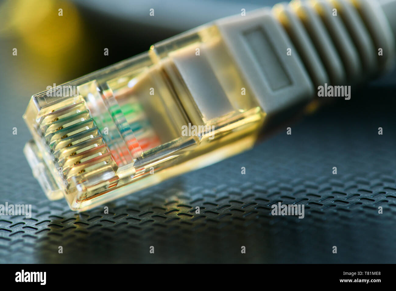 The local wire lies on the ribbed surface highlighted in white and ...