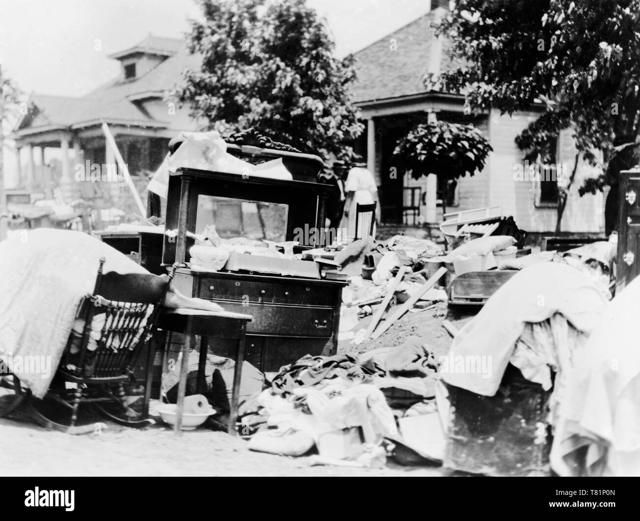 Tulsa Race Riot, 1921 Stock Photo - Alamy