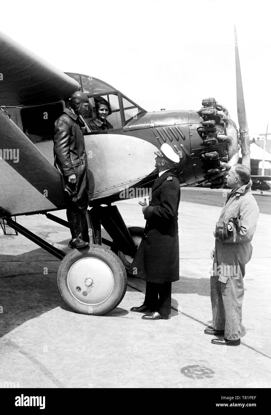Clarence Chamberlin and Ruth Nichols, 1930 Stock Photo - Alamy
