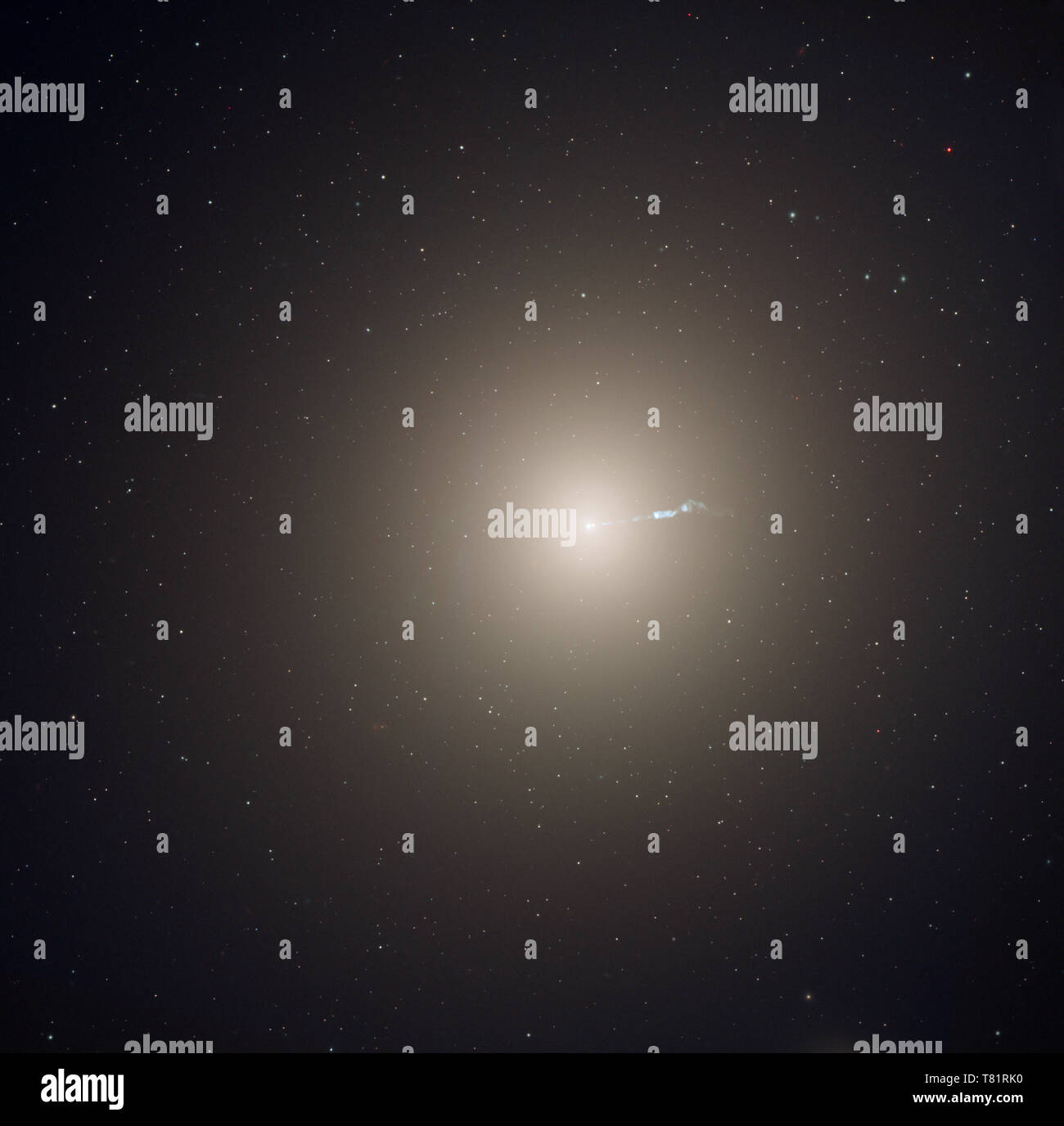 Messier 87 hi-res stock photography and images - Alamy