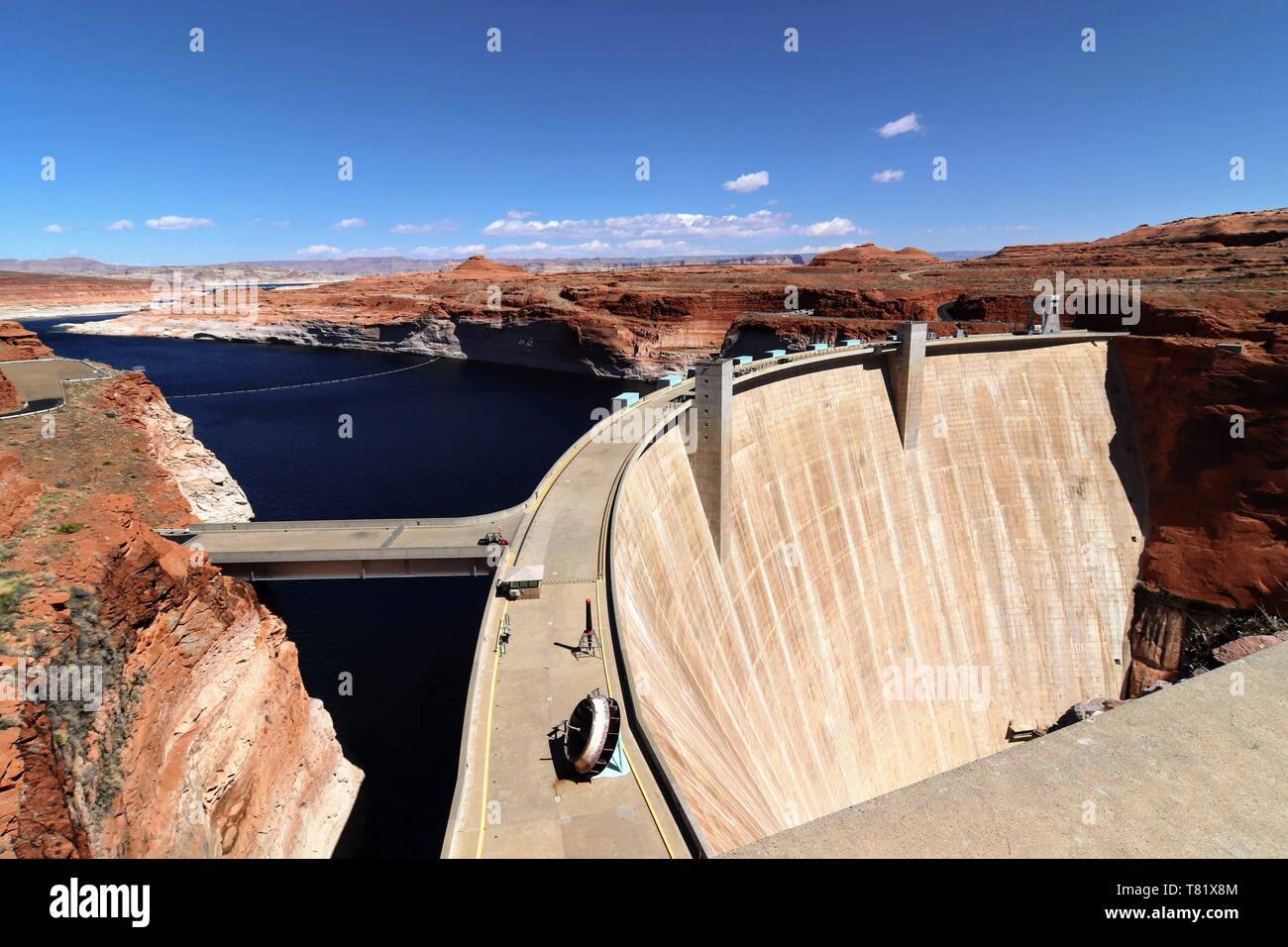 Glenn Canyon Dam Stock Photo - Alamy