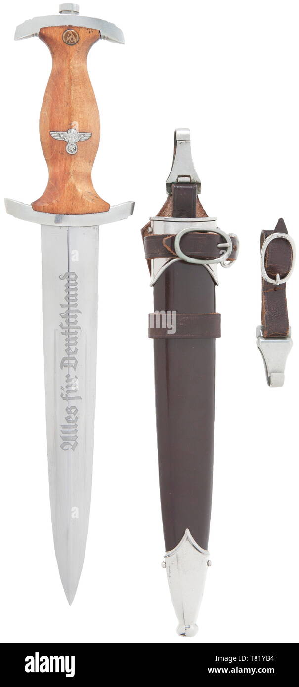 Short dagger hi-res stock photography and images - Alamy