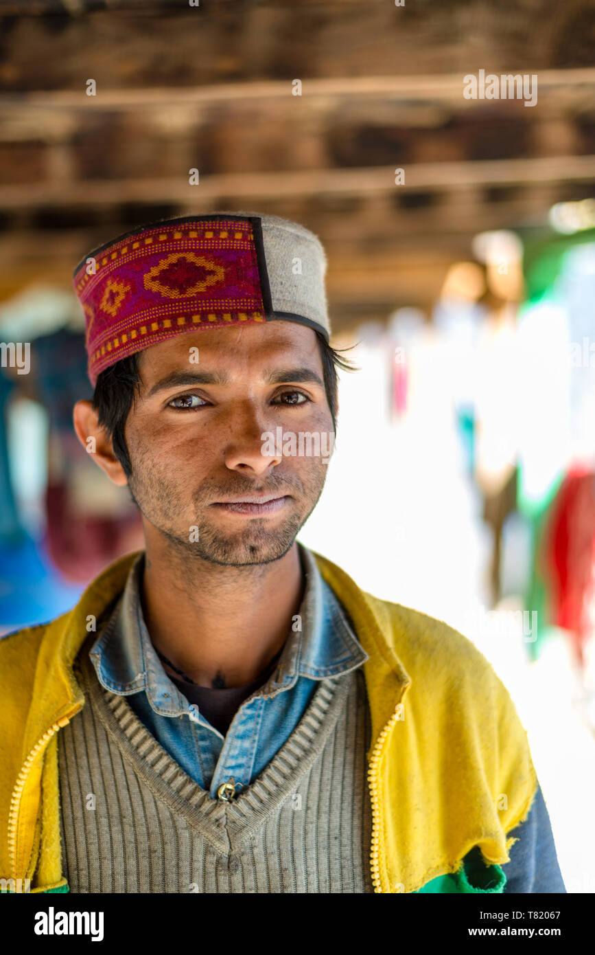 Kullu, Himachal Pradesh, India - April 01, 2019 : Portrait himachali ...