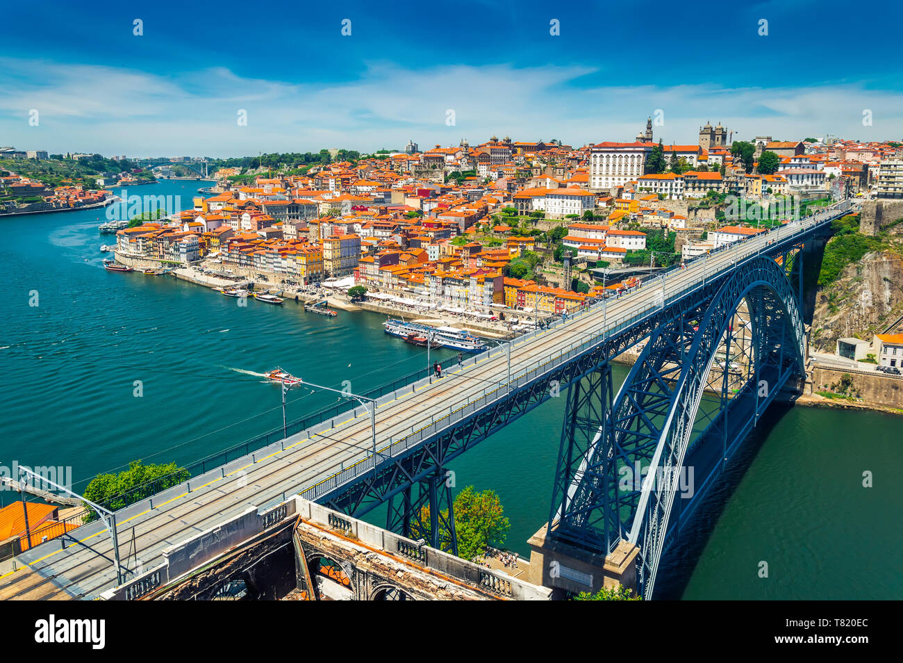 Old iron pedestrian bridge railway hi-res stock photography and images ...