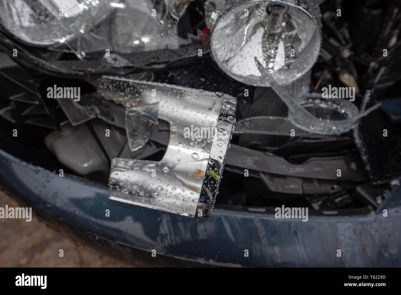 Volkswagen Golf. Car crash damage and details. Head on vehicle accident ...