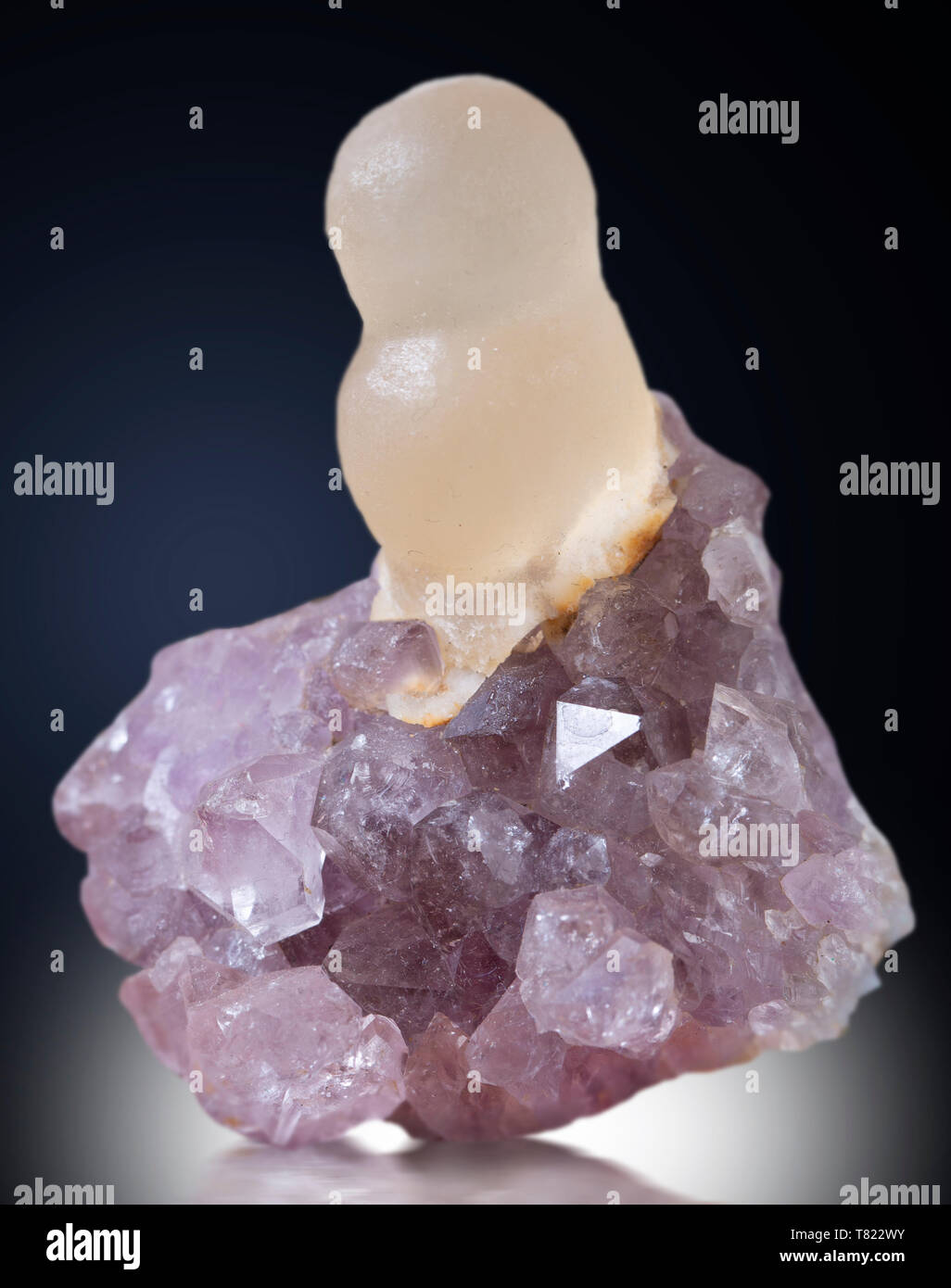 mineral specimen stone rock quartz Stock Photo - Alamy