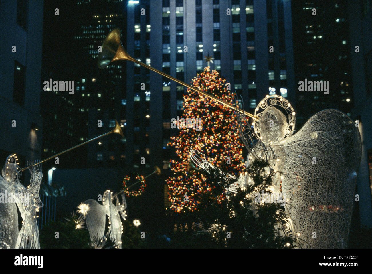 Herald Angel Decoration in the Channel Gardens with the Christmas Tree ...
