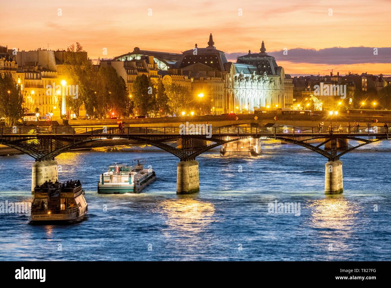 France, Paris, Seine river banks listed as World Heritage by UNESCO, a ...