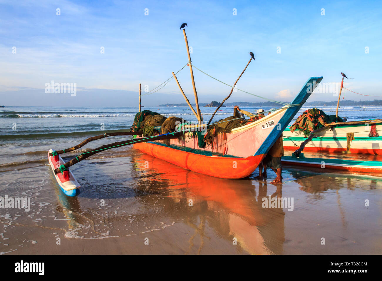 Traditional fishing boat, Mirissa, Sri Lanka Stock Photo - Alamy Traditional fishing boat, Mirissa, Sri Lanka Stock Photo - Alamy