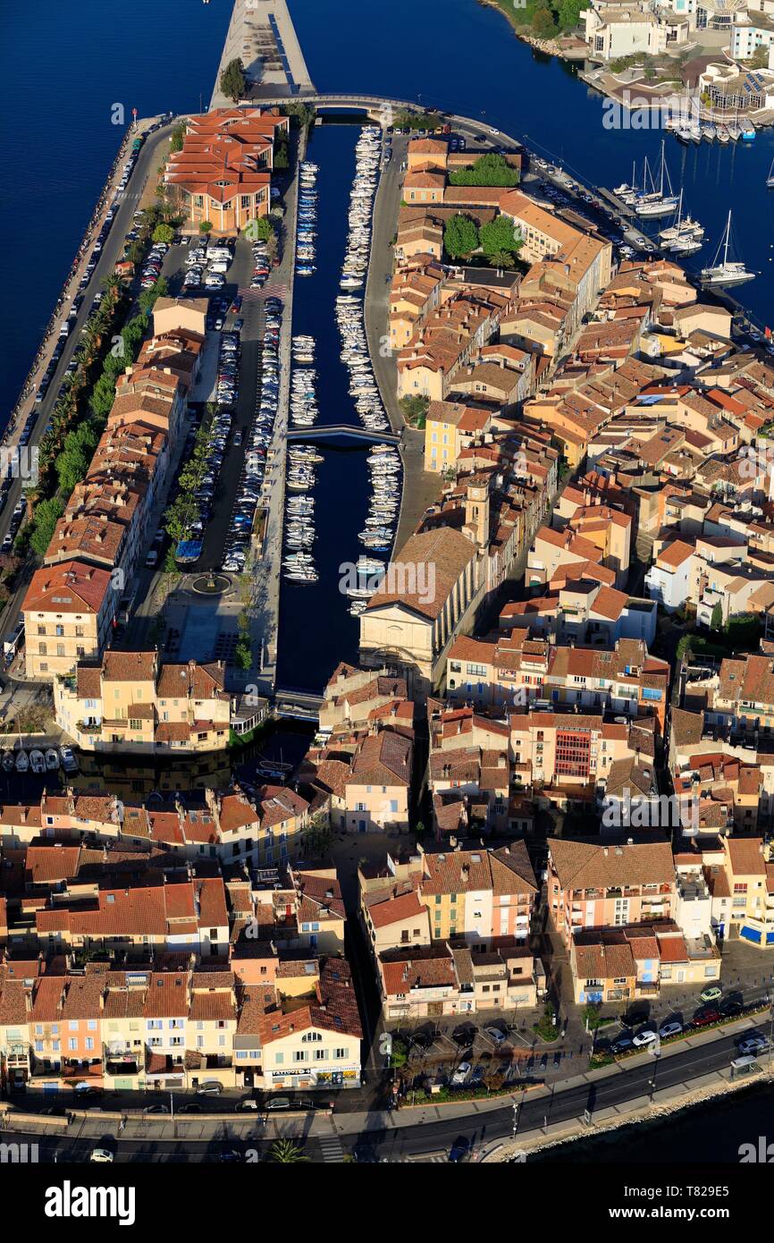 France, Bouches du Rhone, Martigues, district of the island, channel Galiffet (aerial view Stock ...