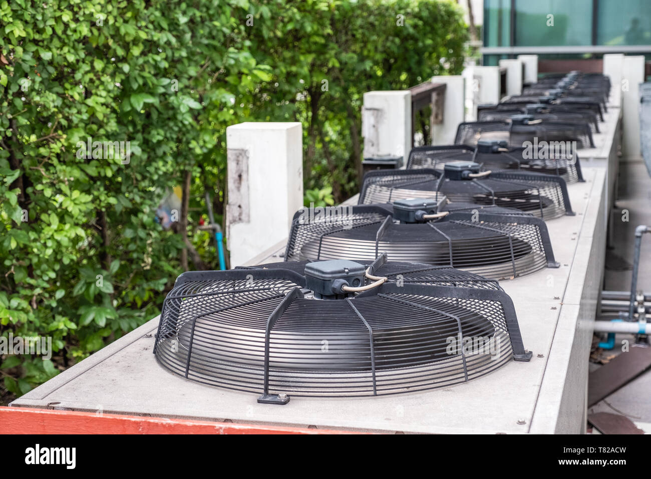 Large exhaust fan hi-res stock photography and images - Alamy