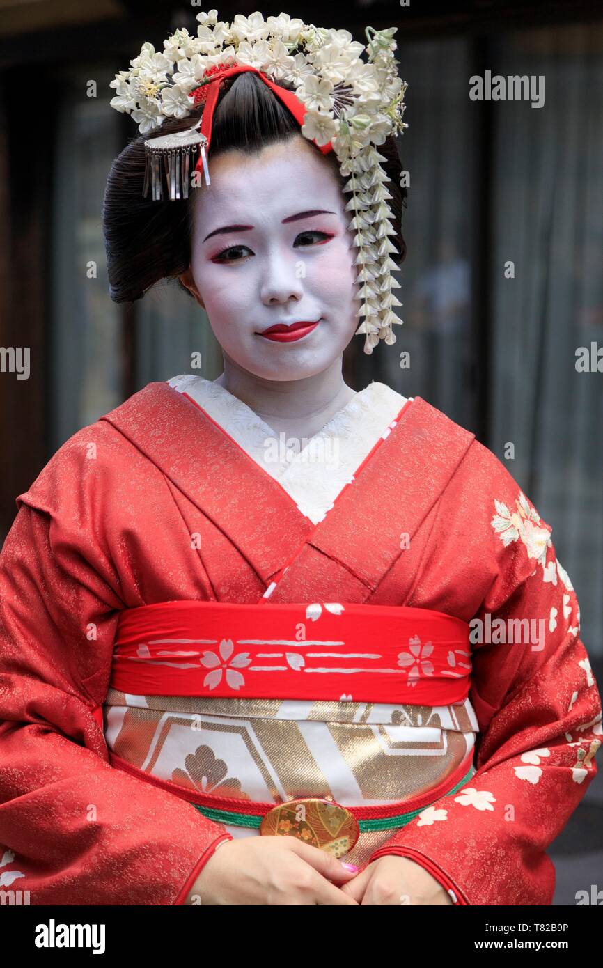 Japan, Honshu Island, Kansai Region, Kyoto, Higashiyama District ...