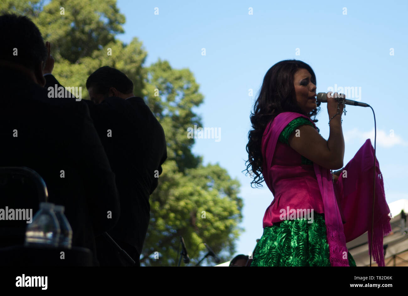 Lila downs singing hi-res stock photography and images - Alamy