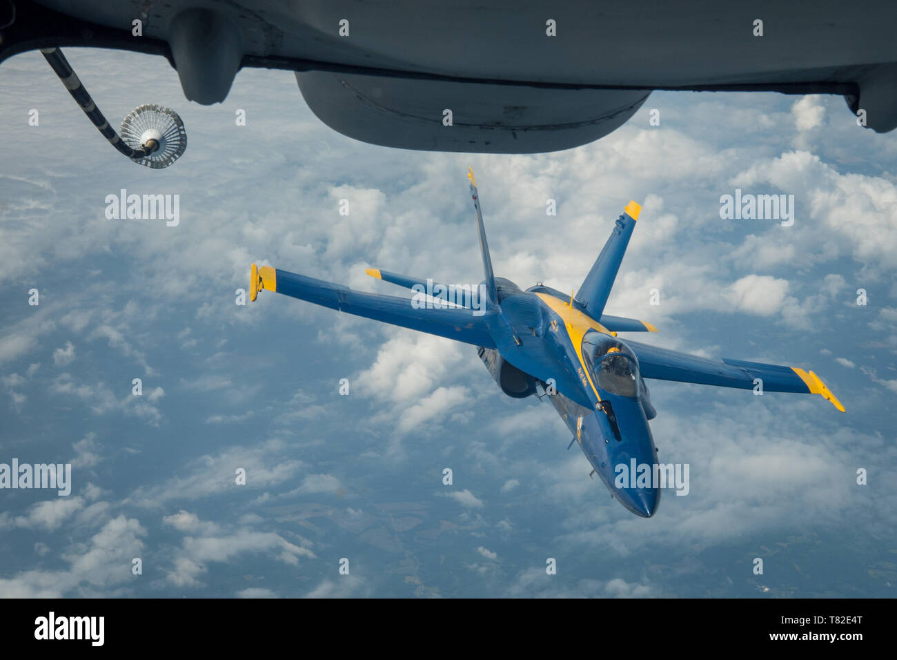 U.S. Marine Corps Maj. Jeff Mullins, slot pilot of the U.S. Navy Flight ...