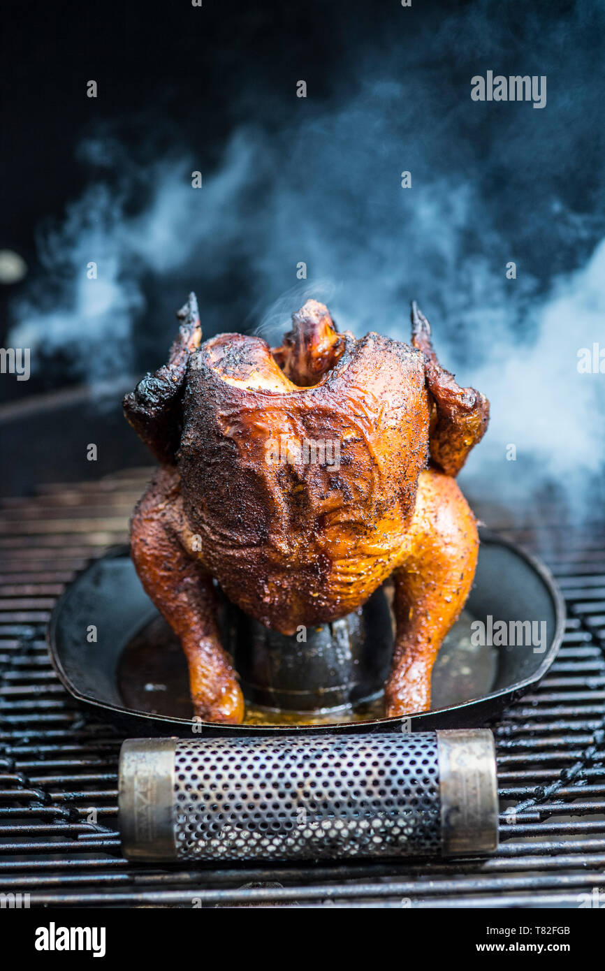 Grill animal hi-res stock photography and images - Alamy