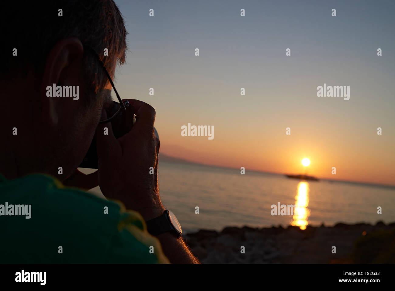 Shoulder Wing Airplane High Resolution Stock Photography and Images - Alamy