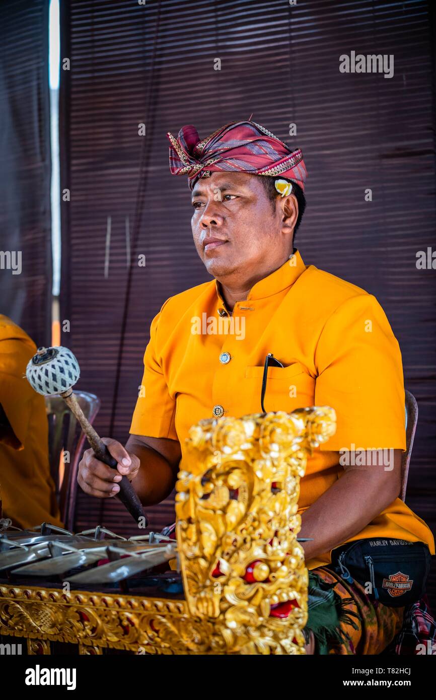 Indonesia, Bali, Ubud, Barong musician (traditional dance Stock Photo ...